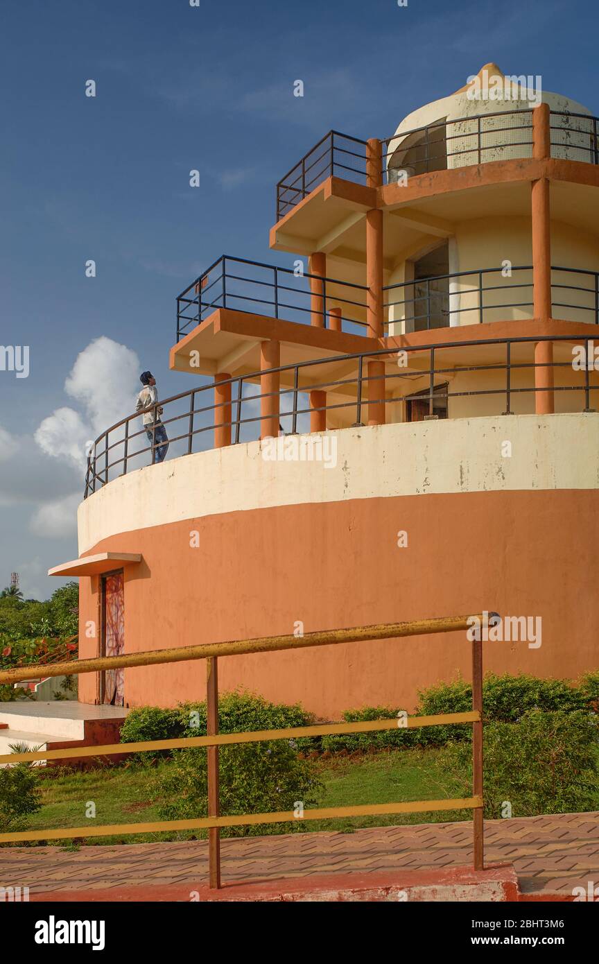 11 Jun 2009 Thiba point now Rajmata jijamata udhyan ; Ratnagiri ...