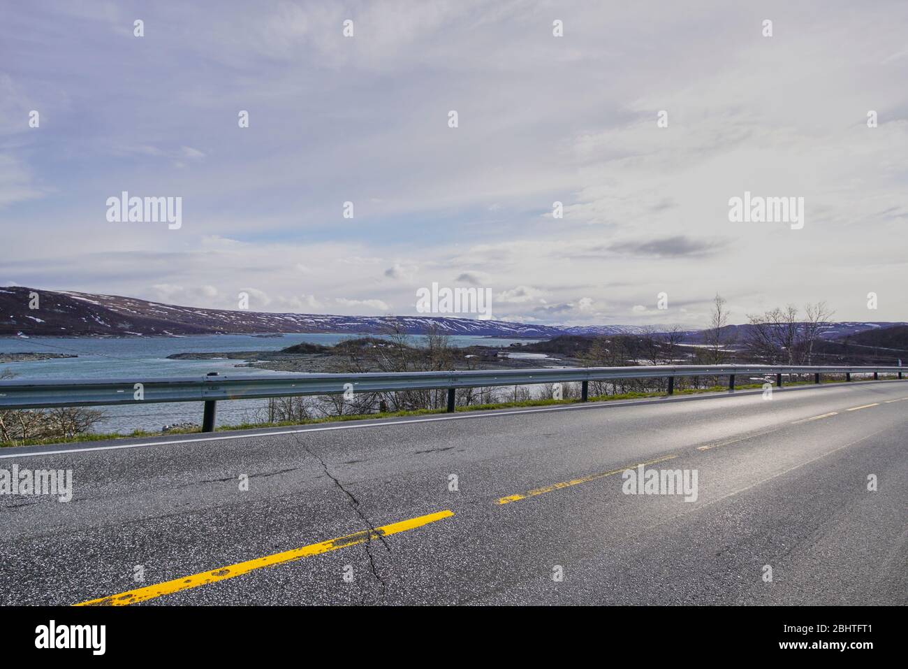 Lake from the road Stock Photo - Alamy