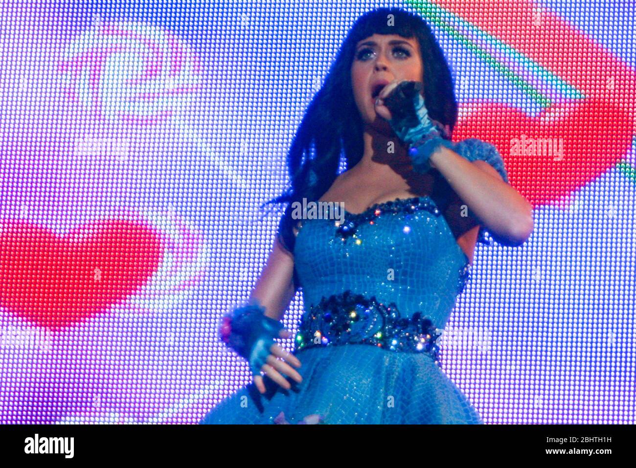 Pop adolescente hi-res stock photography and images - Alamy