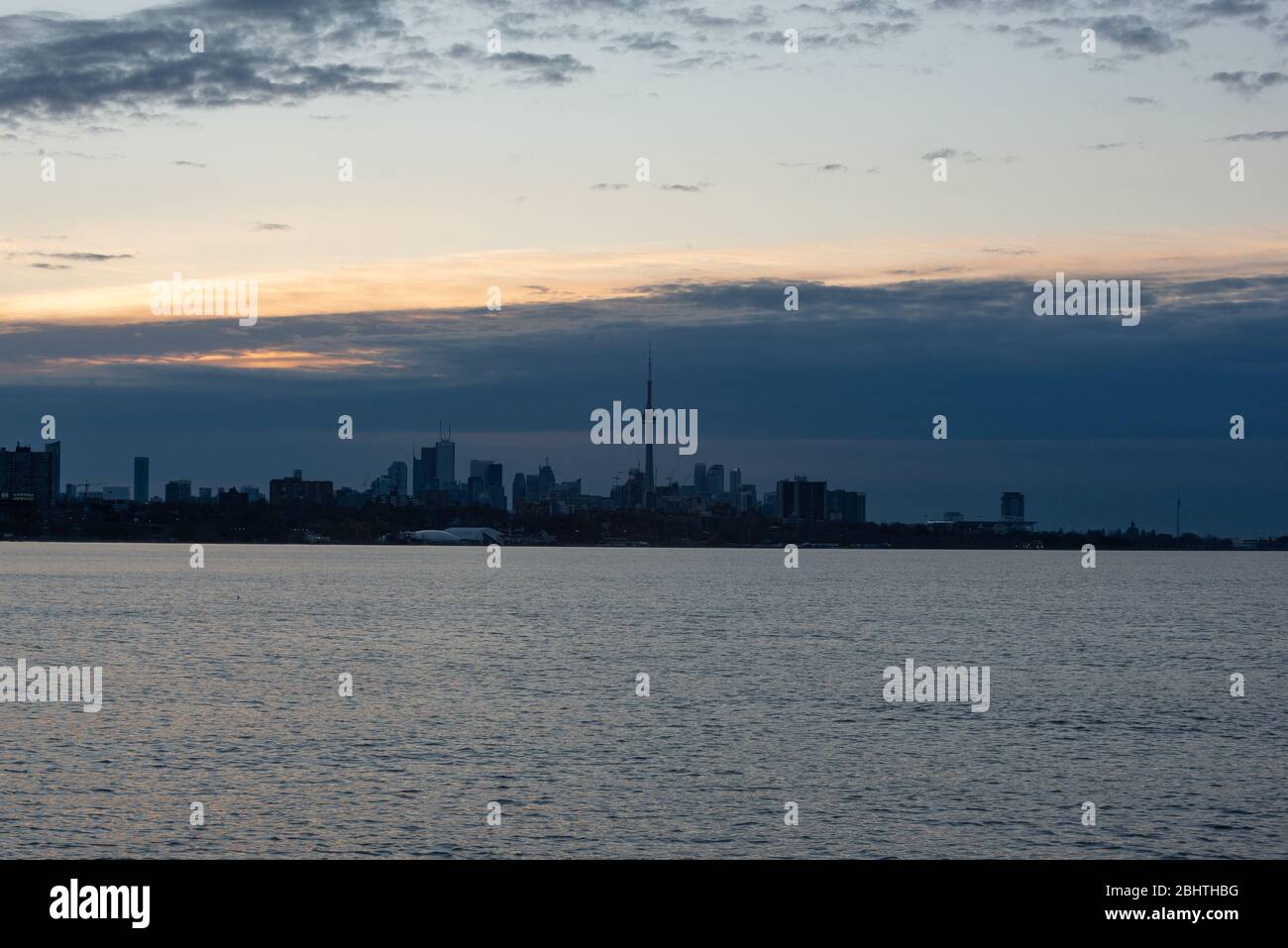 Toronto cityscape stunning hi-res stock photography and images - Alamy