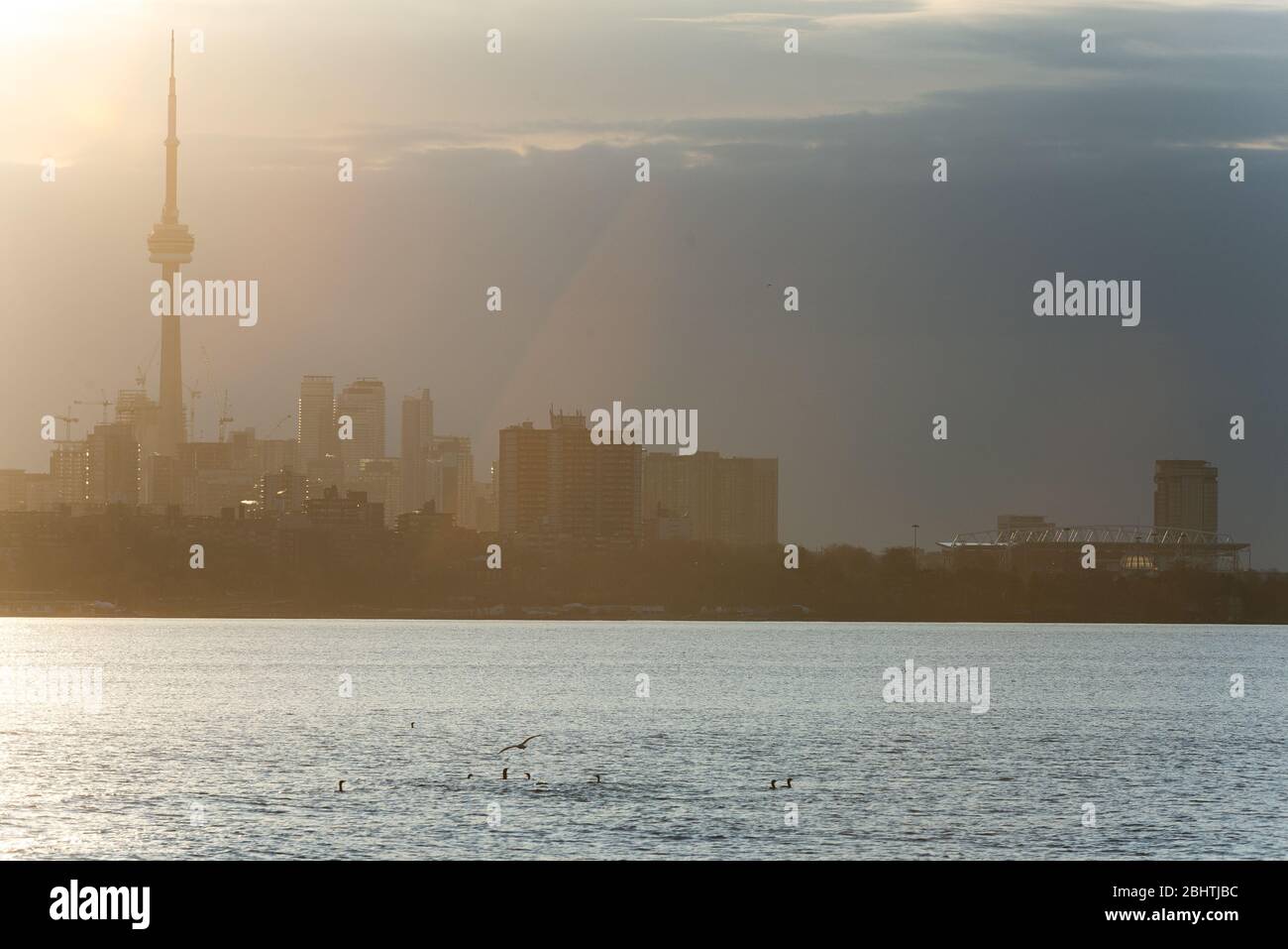 Toronto cityscape stunning hi-res stock photography and images - Alamy