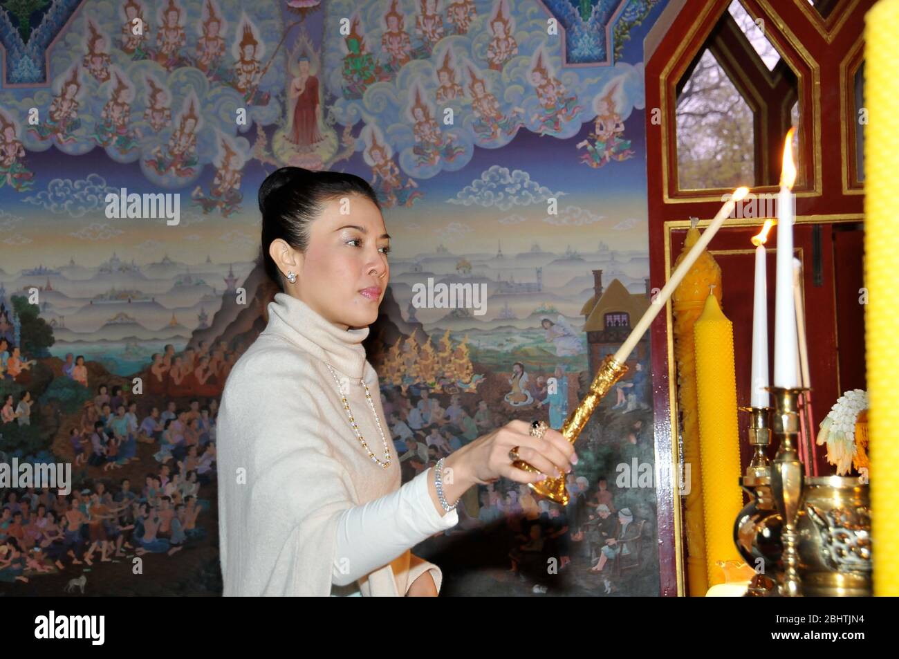 Dipangkorn rasmijoti hi-res stock photography and images - Alamy