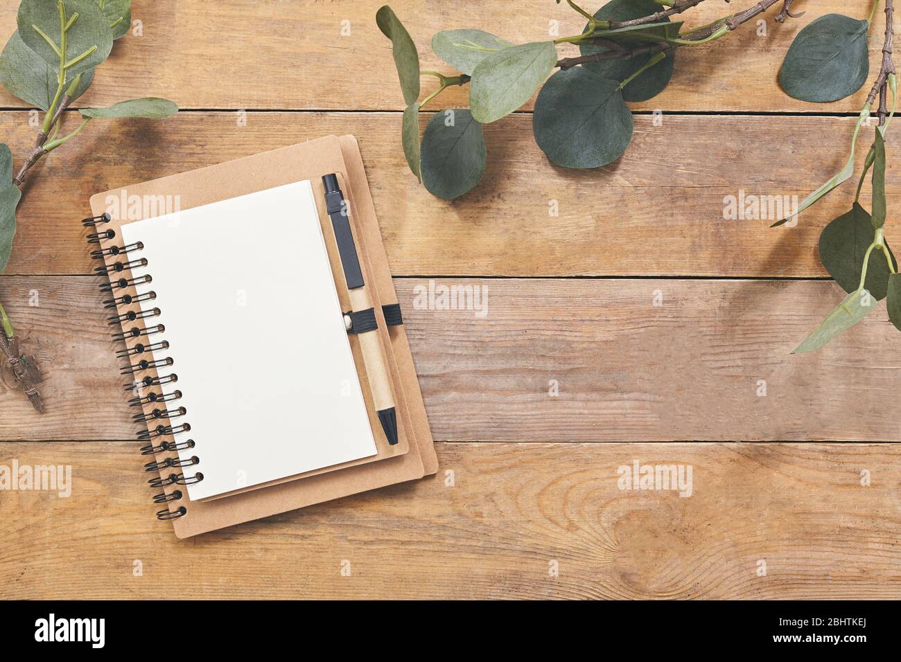 Green floral notebook hi-res stock photography and images - Alamy