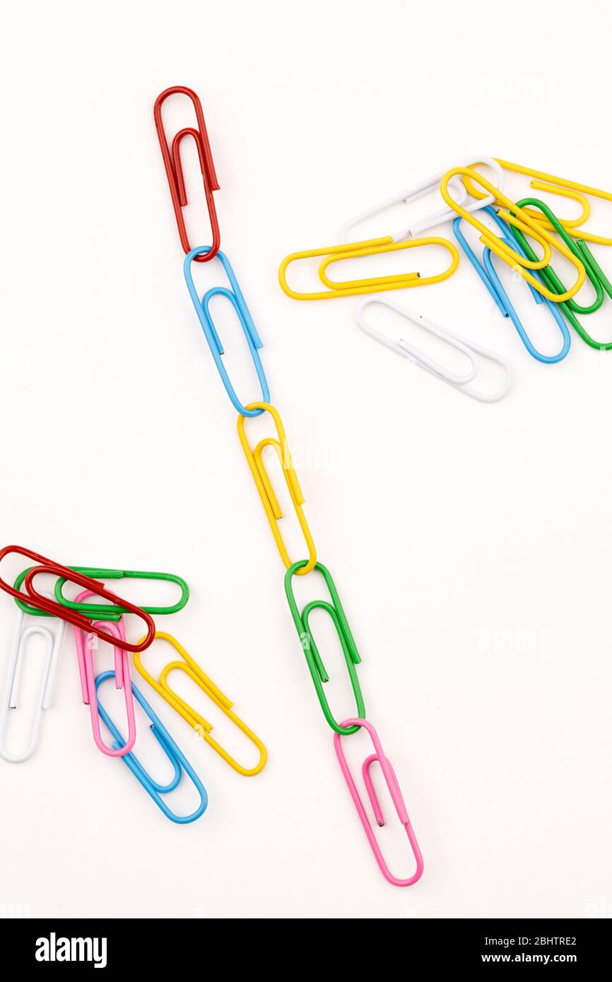 Close up of two paper clips hi-res stock photography and images - Alamy