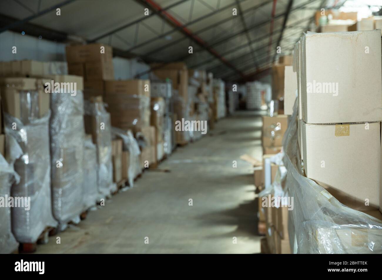 Cardboard production hi-res stock photography and images - Alamy