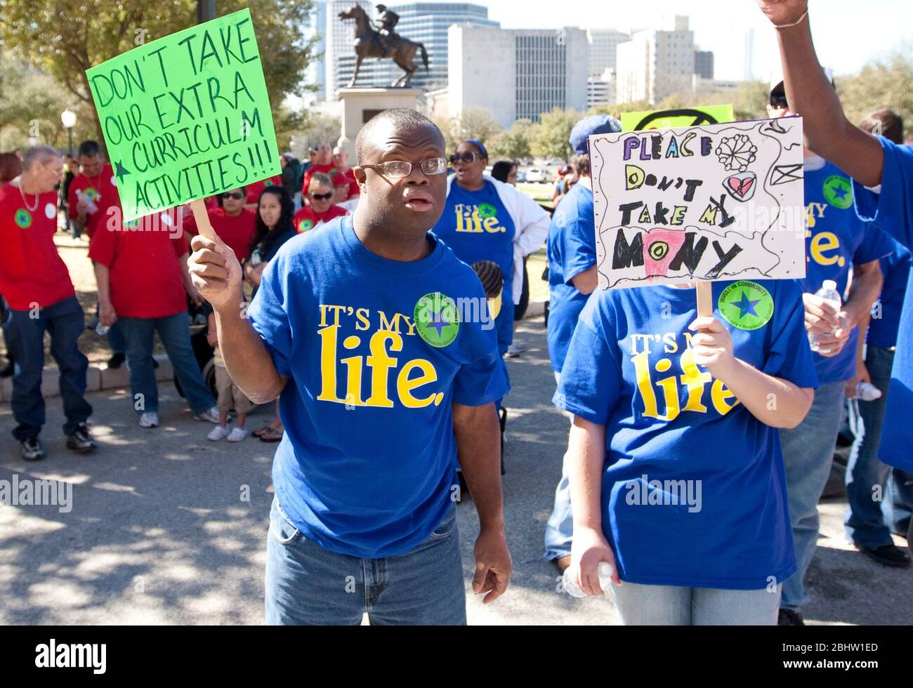 Disabled black man protesting hi-res stock photography and images - Alamy