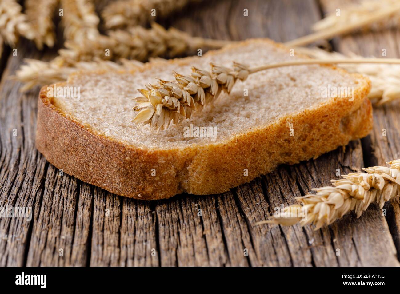One piece sliced cereal hi-res stock photography and images - Alamy