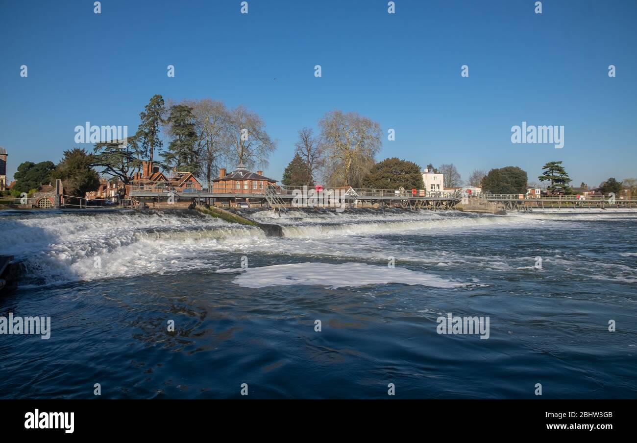 Bourne end in buckinghamshire hi-res stock photography and images - Alamy