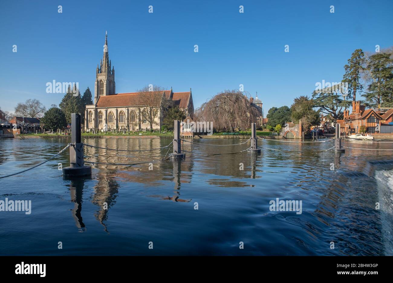 Marlow river walk hi-res stock photography and images - Alamy