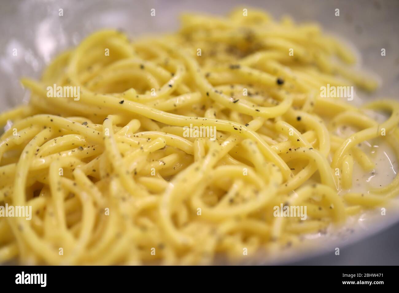 Cacio e pepe pasta in Rome Italy Stock Photo - Alamy
