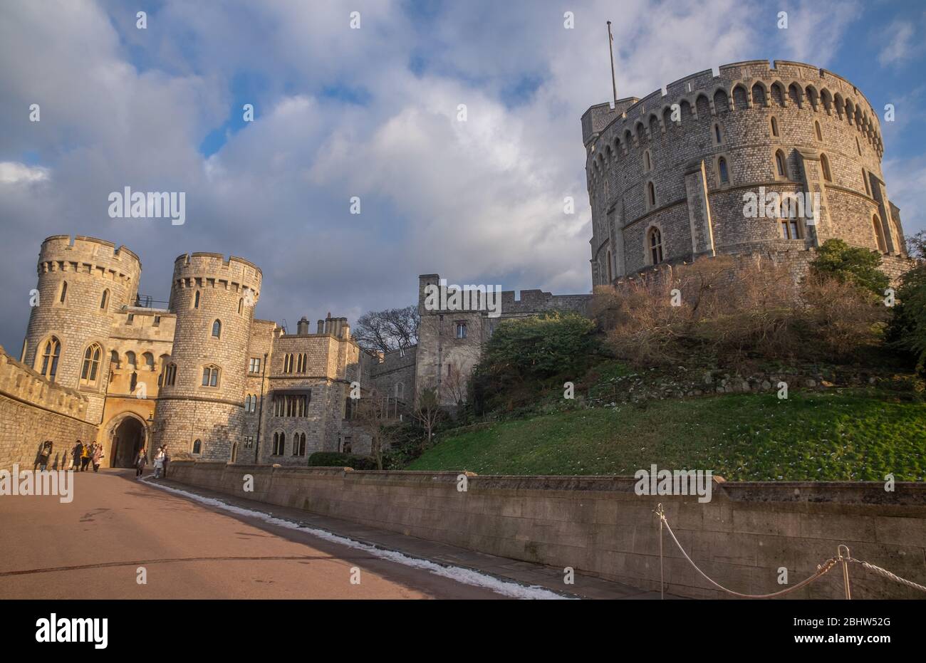 Windsor Castle and Riverside on the River Thames Stock Photo - Alamy
