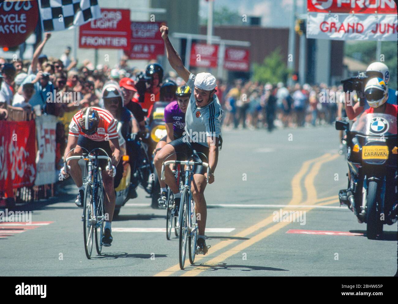 German cyclist Olaf Jentzsch sprints to victory over Greg Lemond, left ...