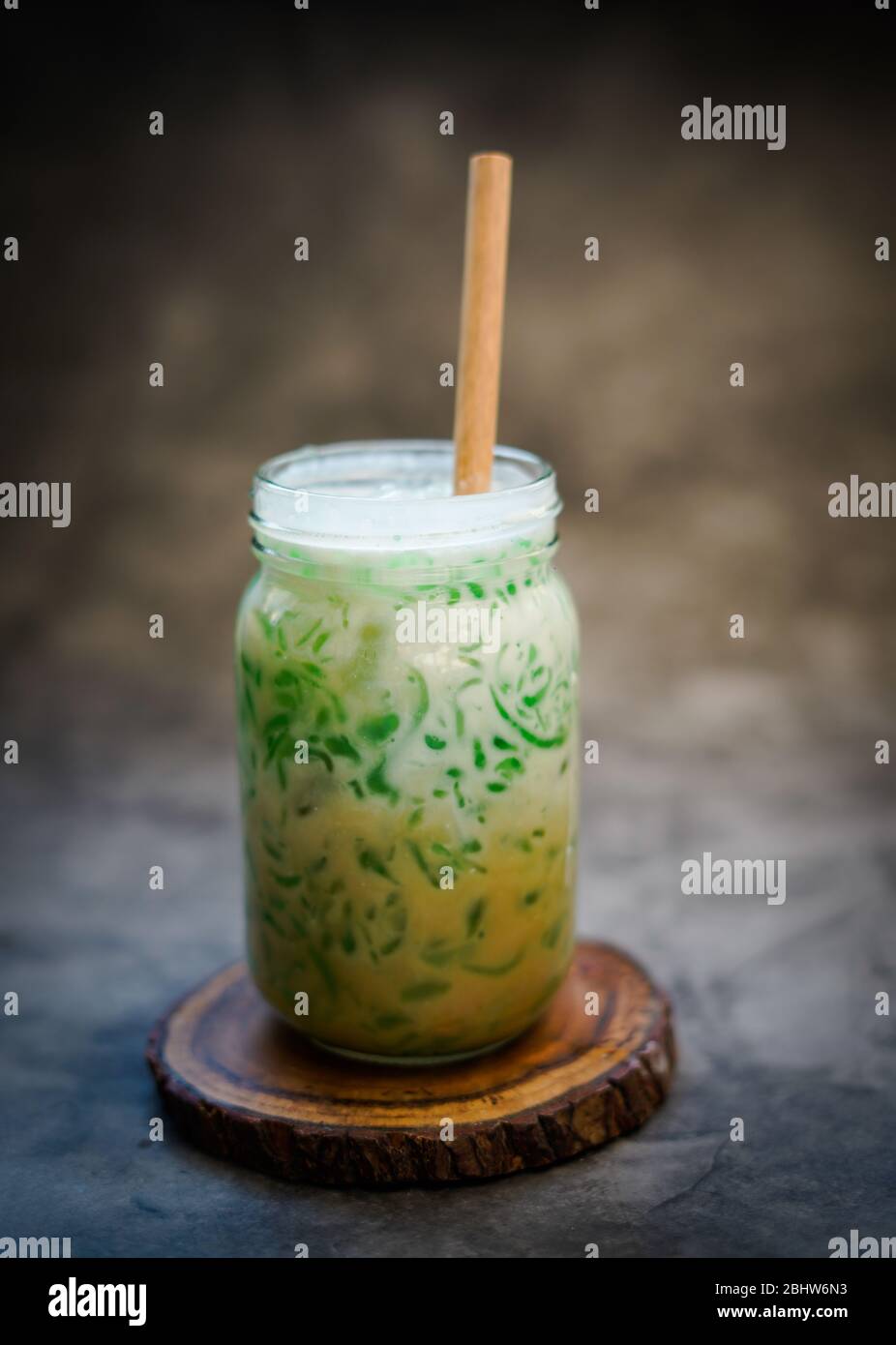 Es Cendol. Indonesian iced dessert of rice flour and pandanus jelly ...