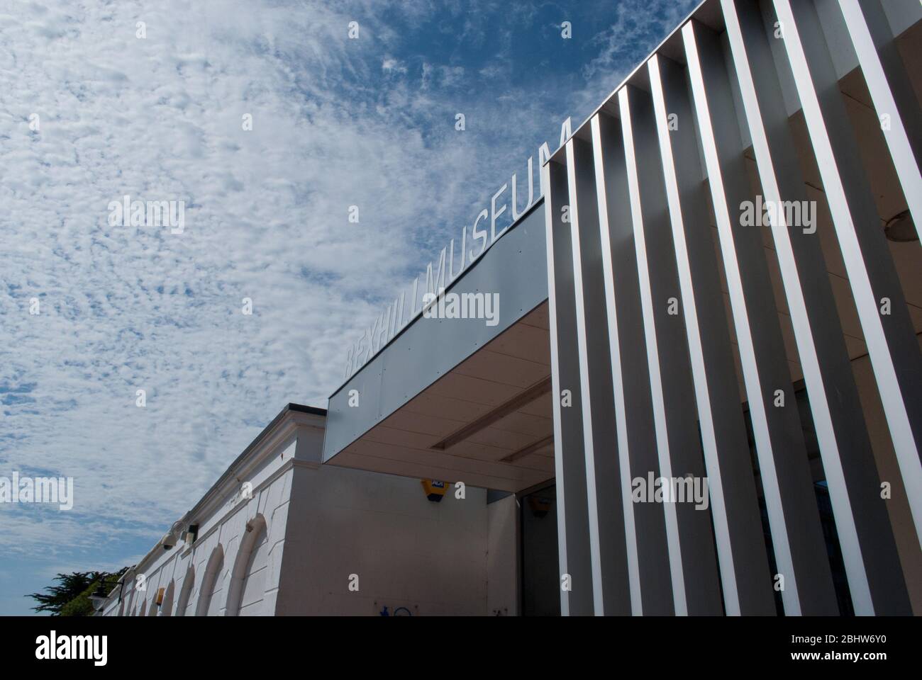 2000s architecture hi-res stock photography and images - Alamy