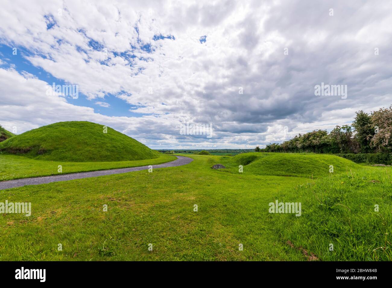 Knowth Neolithic Passage Mound Tombs in Boyne Valley, Ireland Stock ...