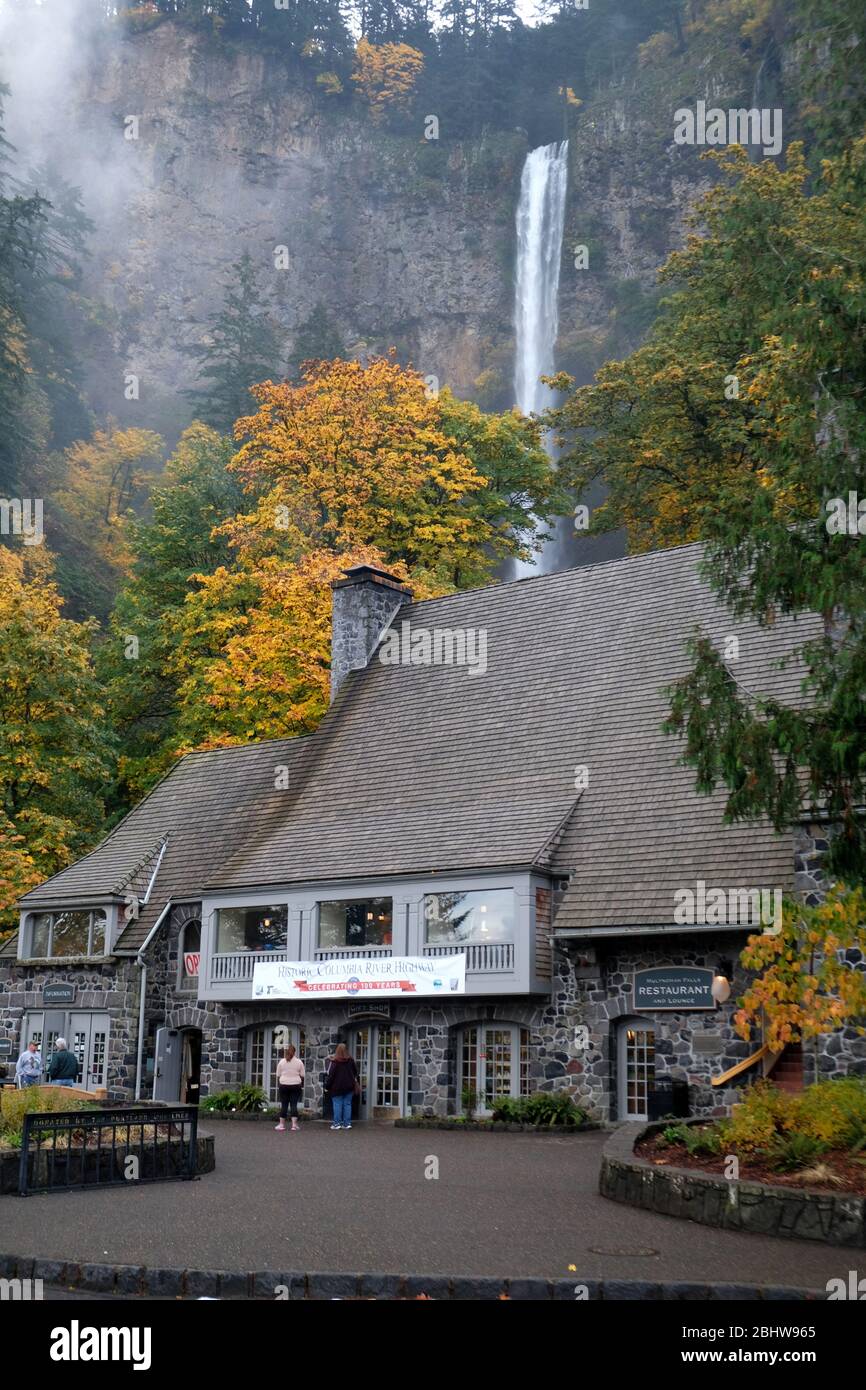 Misty fall view of Multnomah Falls and Lodge in Oregon Stock Photo - Alamy