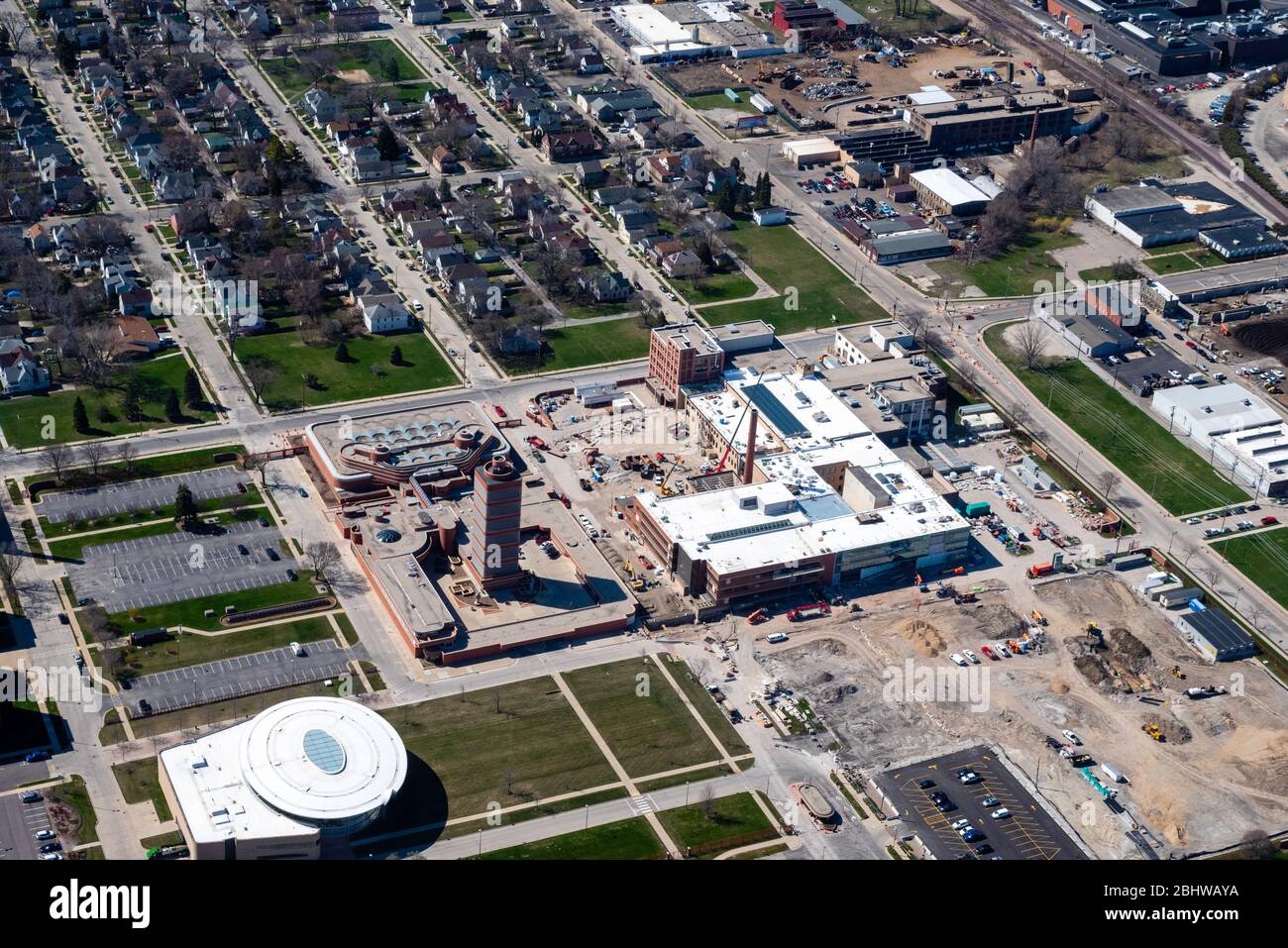 Frank lloyd wright johnson tower hi-res stock photography and images ...