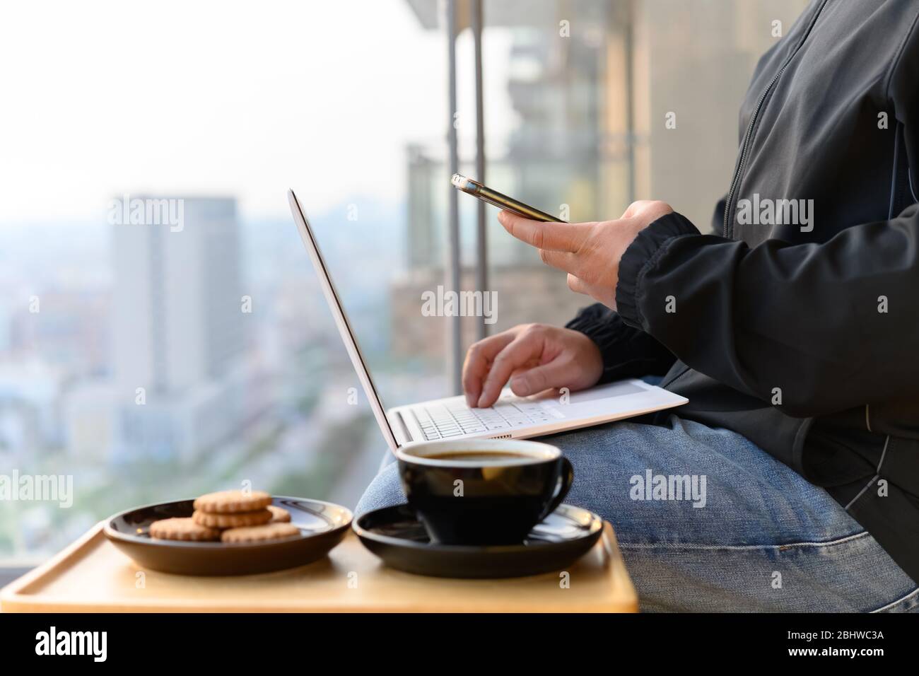 Man operating smartphone hi-res stock photography and images - Alamy