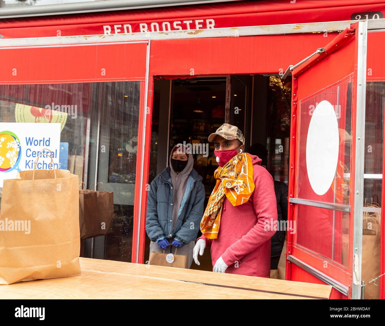 Red rooster restaurant hi-res stock photography and images - Alamy