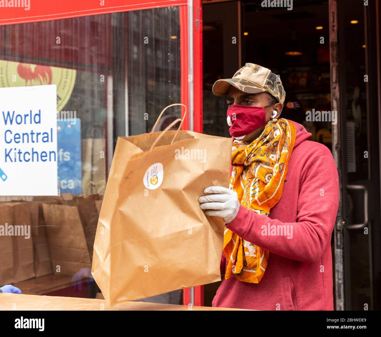 Red rooster restaurant hi-res stock photography and images - Alamy