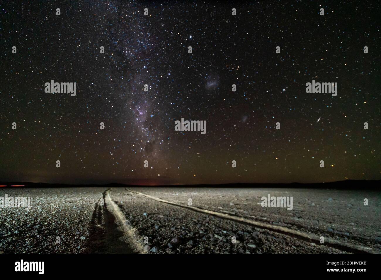 Desert night dirt road hi-res stock photography and images - Alamy