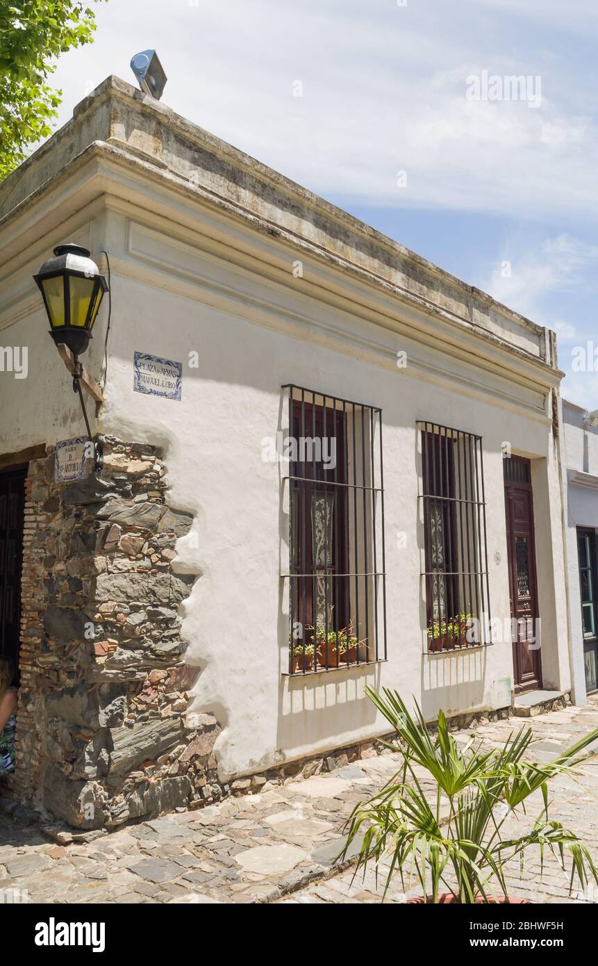 Colonia del Sacramento, Uruguay - Dezember 26, 2015: Portuguese ...