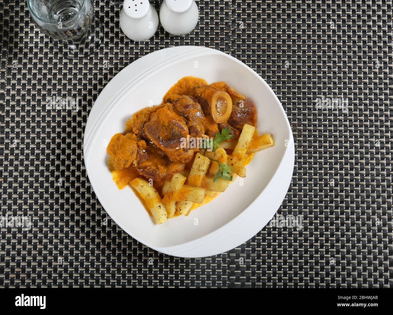 Traditionally cooked lamb meat hi-res stock photography and images - Alamy