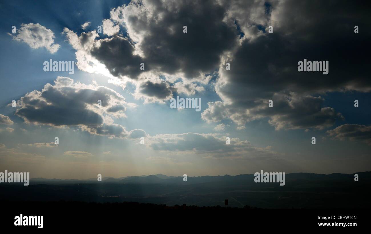 Cloud shading hi-res stock photography and images - Alamy