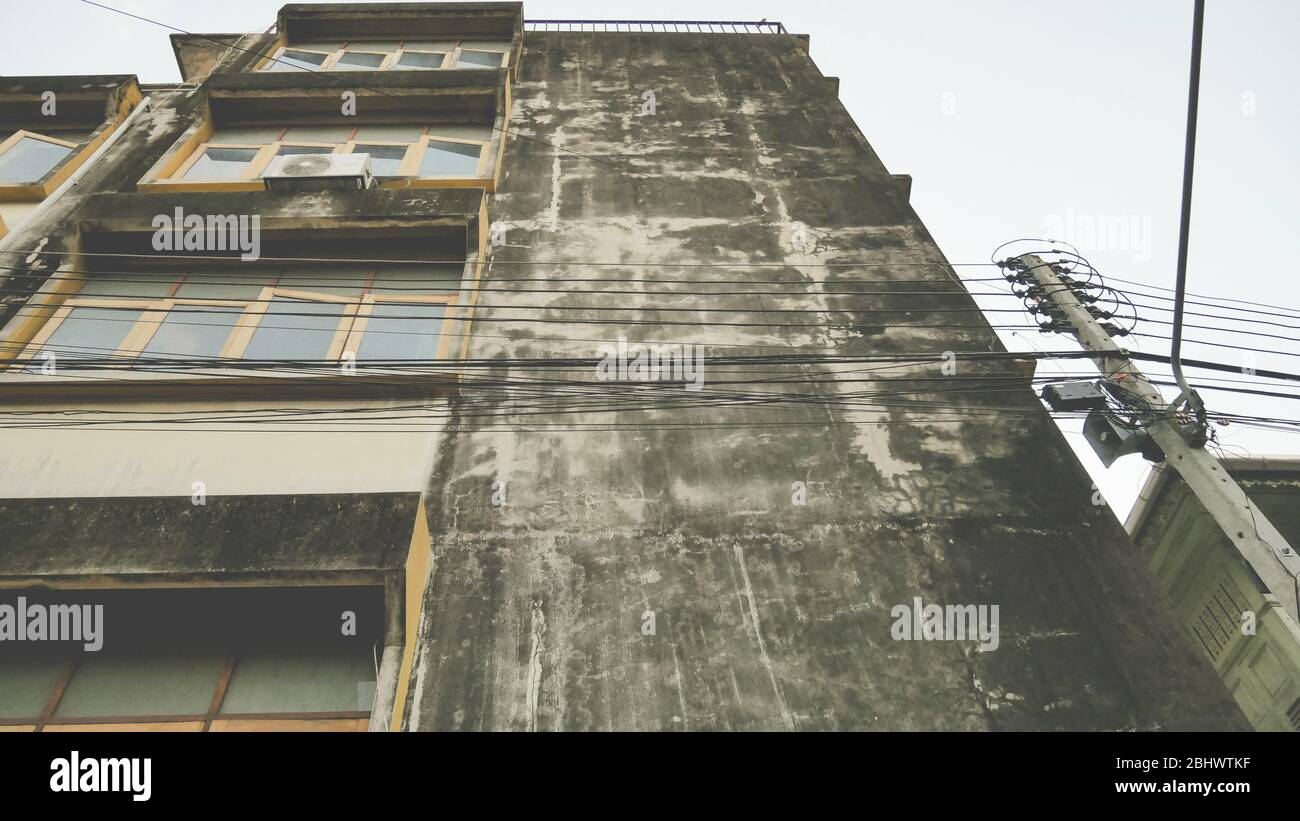 Old antique concrete building office hi-res stock photography and ...