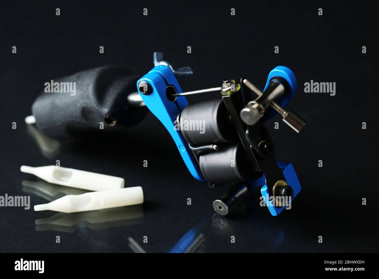 Tattoo machine set hi-res stock photography and images - Alamy