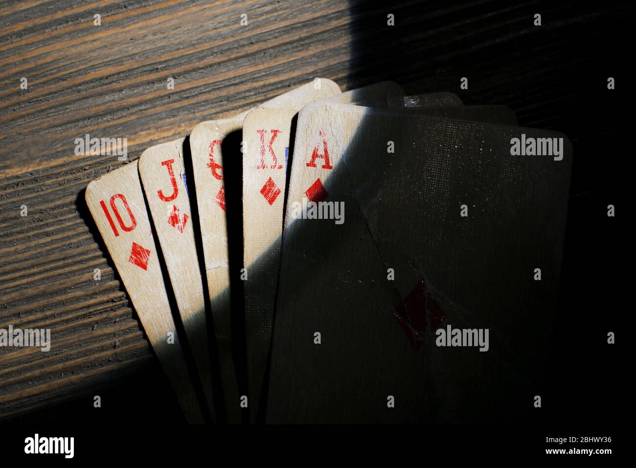 Playing cards vintage background hi-res stock photography and images ...