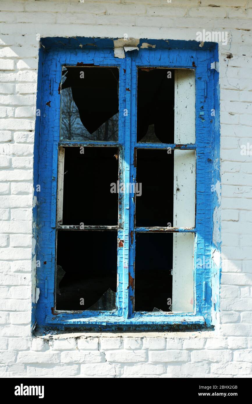 Window in old abandoned house Stock Photo - Alamy