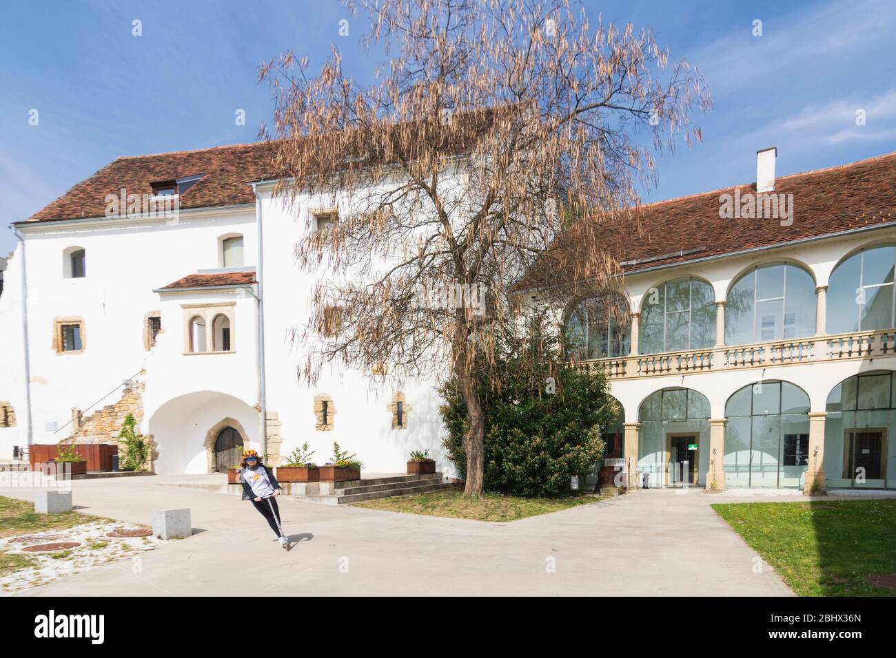 Hartberg: Hartberg Castle, in Steirisches Thermenland - Oststeiermark ...