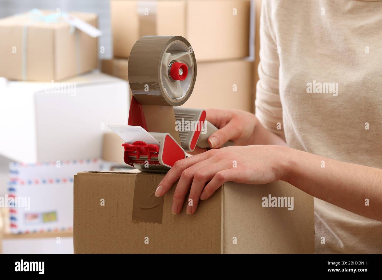 Delivering post packs hi-res stock photography and images - Alamy