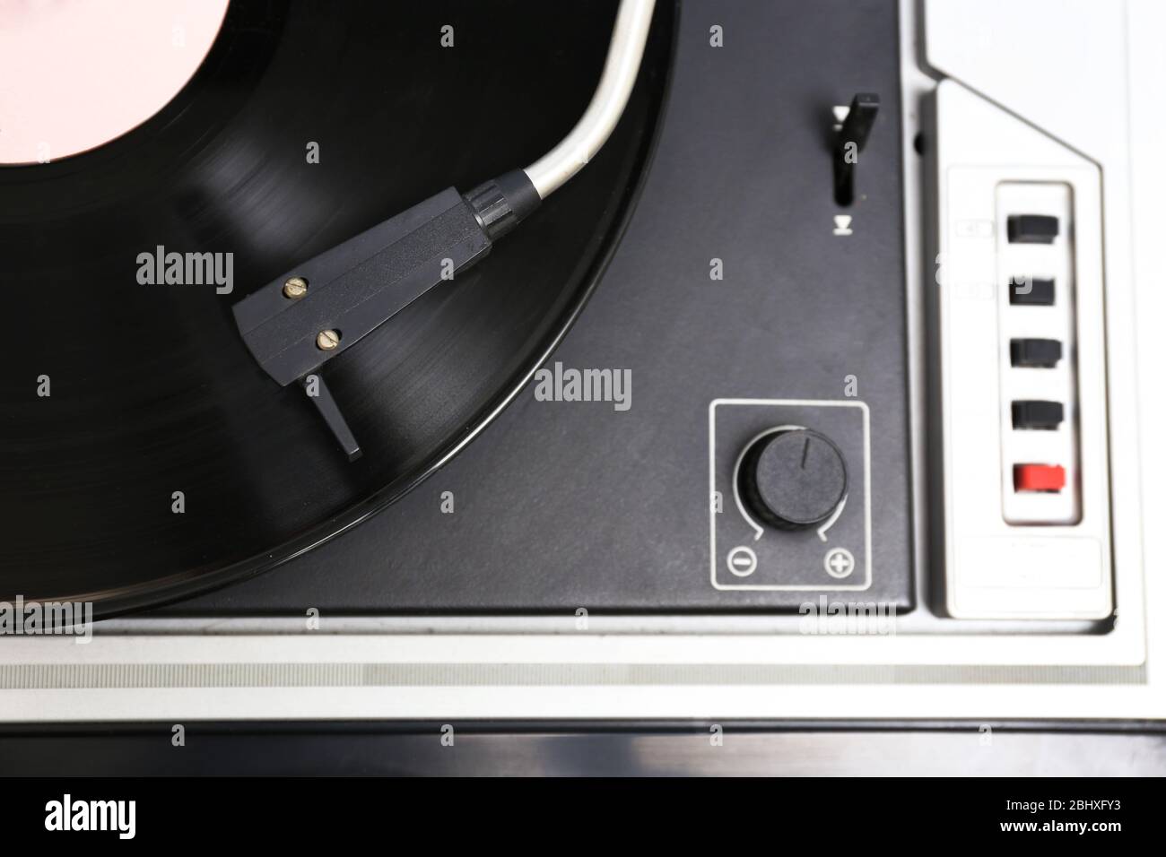 Gramophone with a vinyl record, top view Stock Photo - Alamy