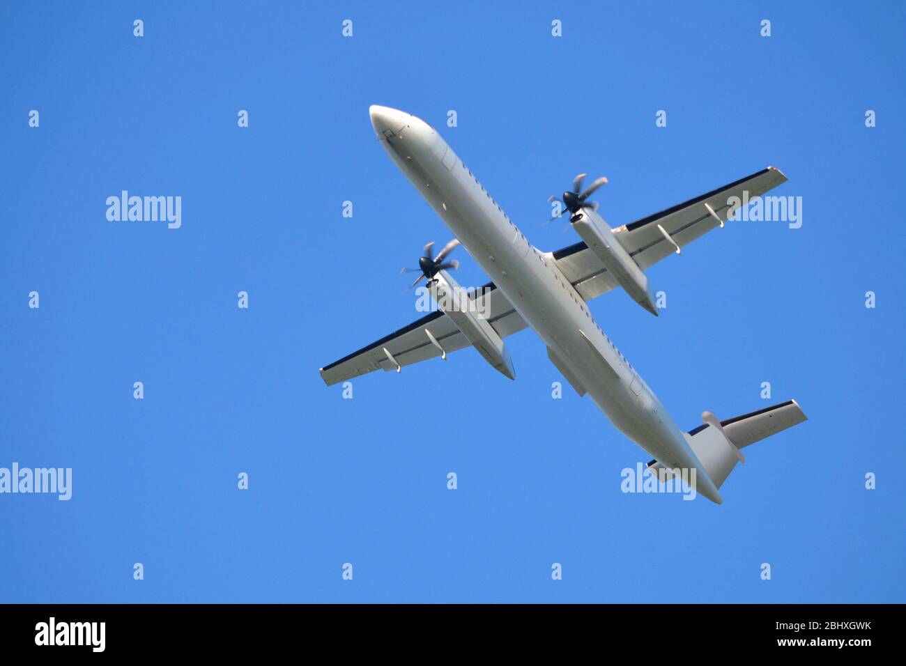 Fast propeller hi-res stock photography and images - Alamy