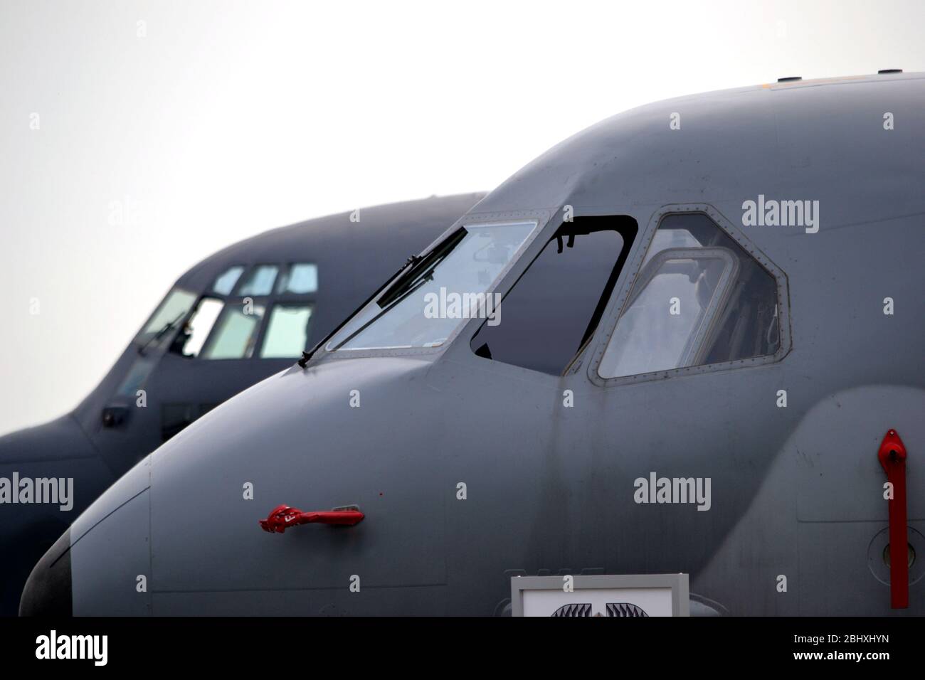 Aircraft airplane military windshield hi-res stock photography and ...