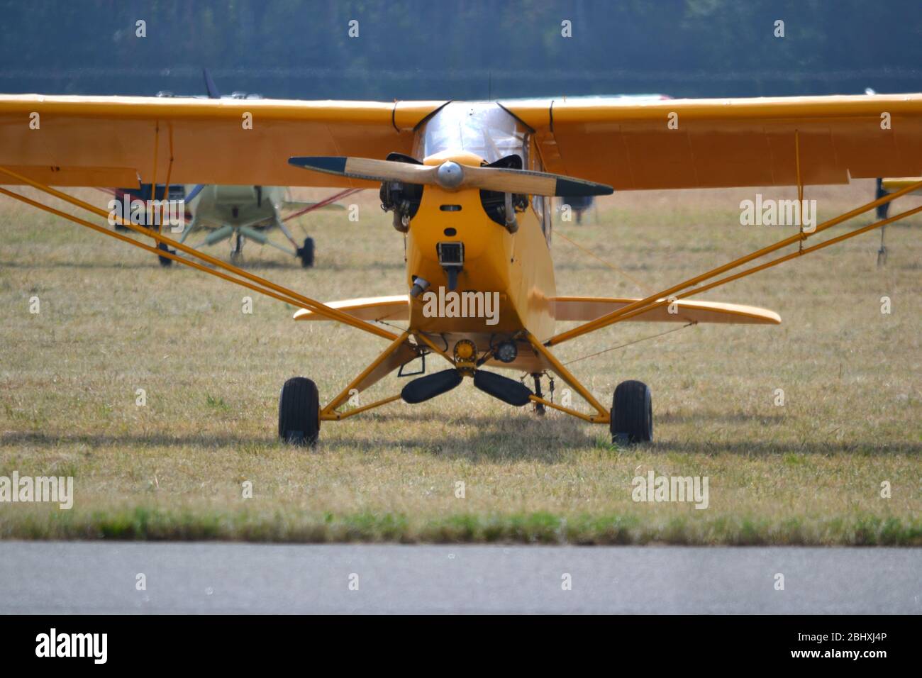 Small passenger plane Stock Photo - Alamy