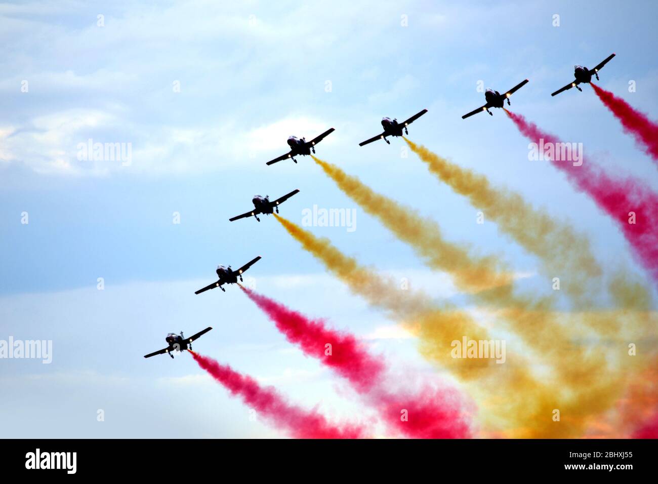 Teamwork plane hi-res stock photography and images - Alamy