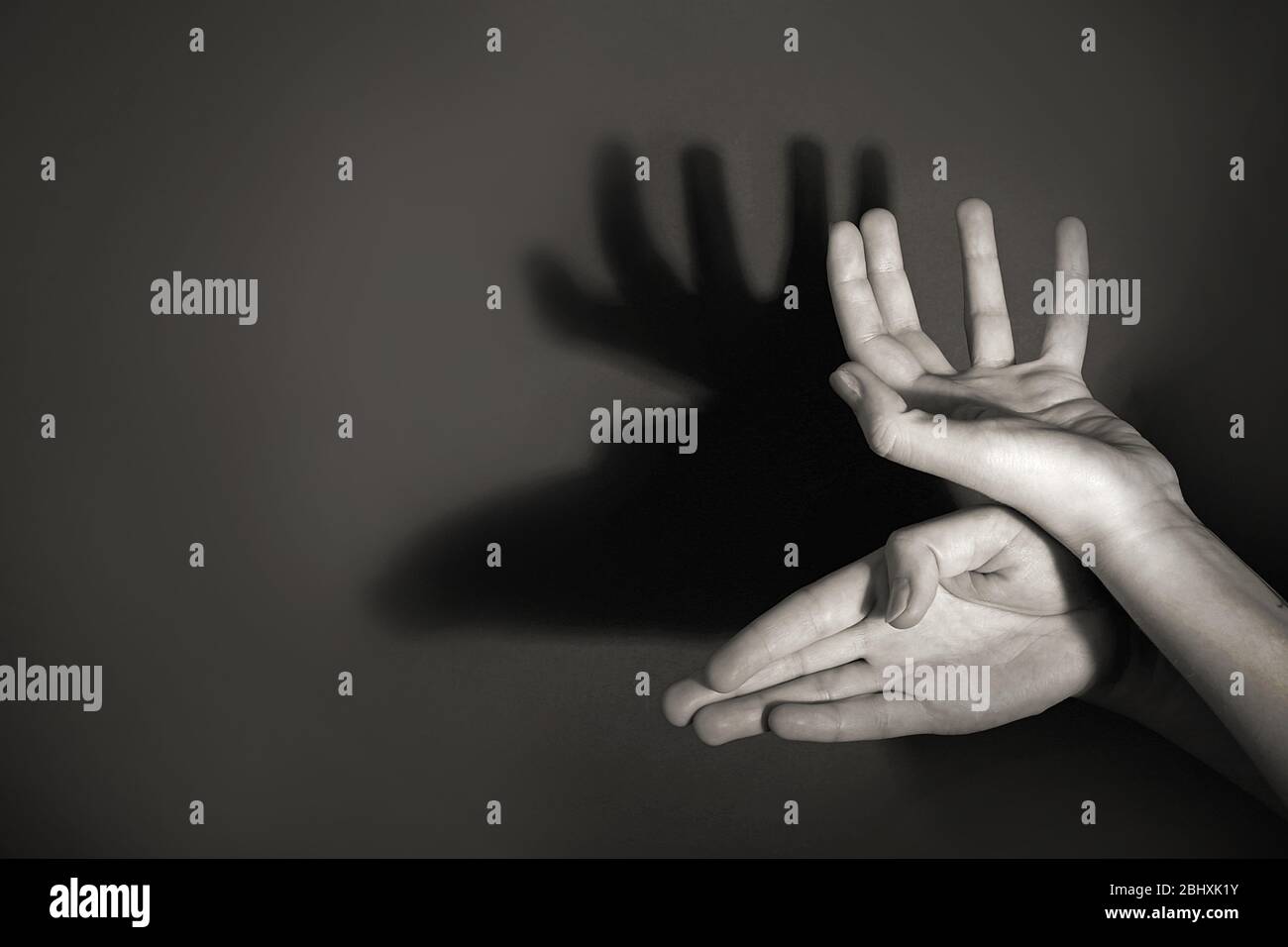 Hand shadow deer hi-res stock photography and images - Alamy