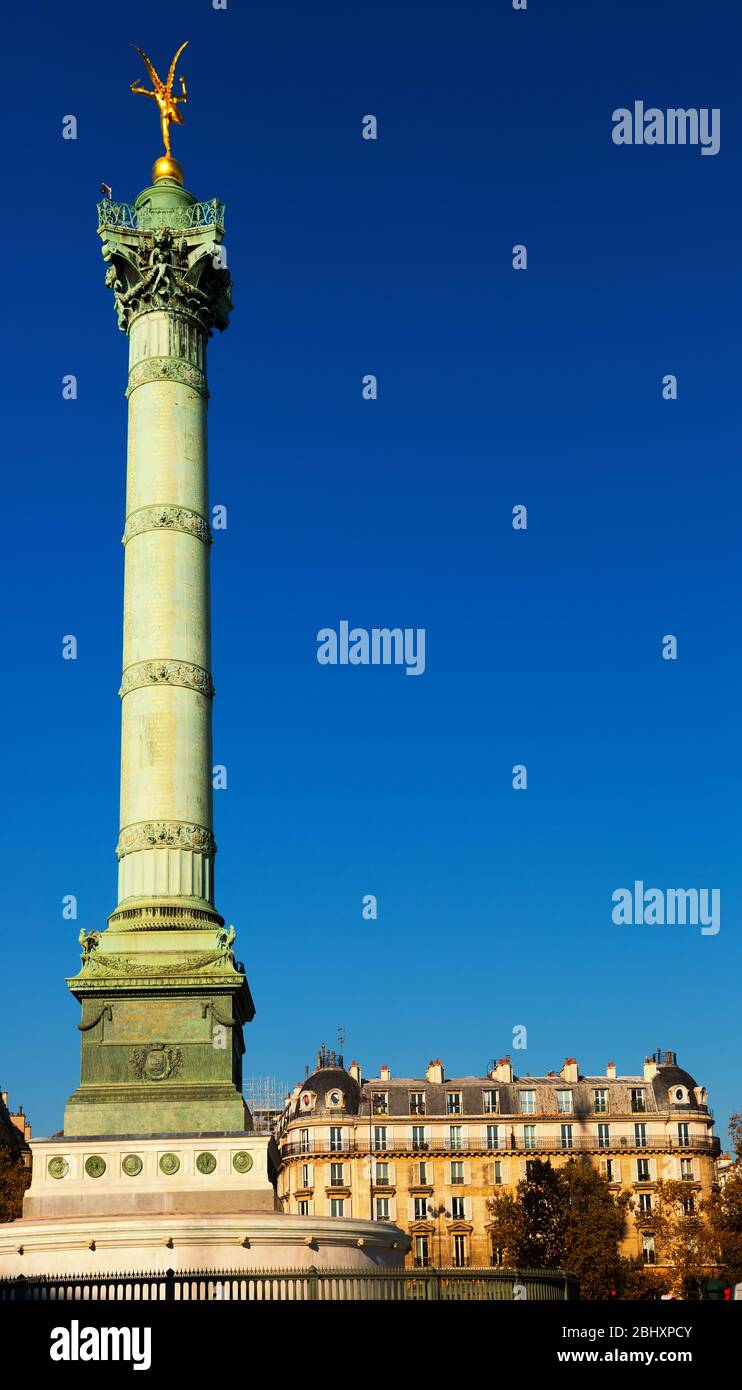View of July column at Bastille square, Paris Stock Photo - Alamy