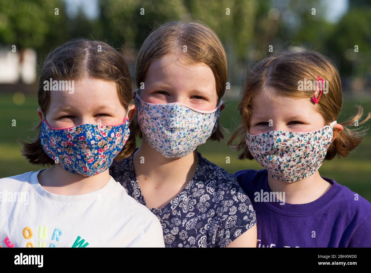 Children mouth masks hi-res stock photography and images - Alamy