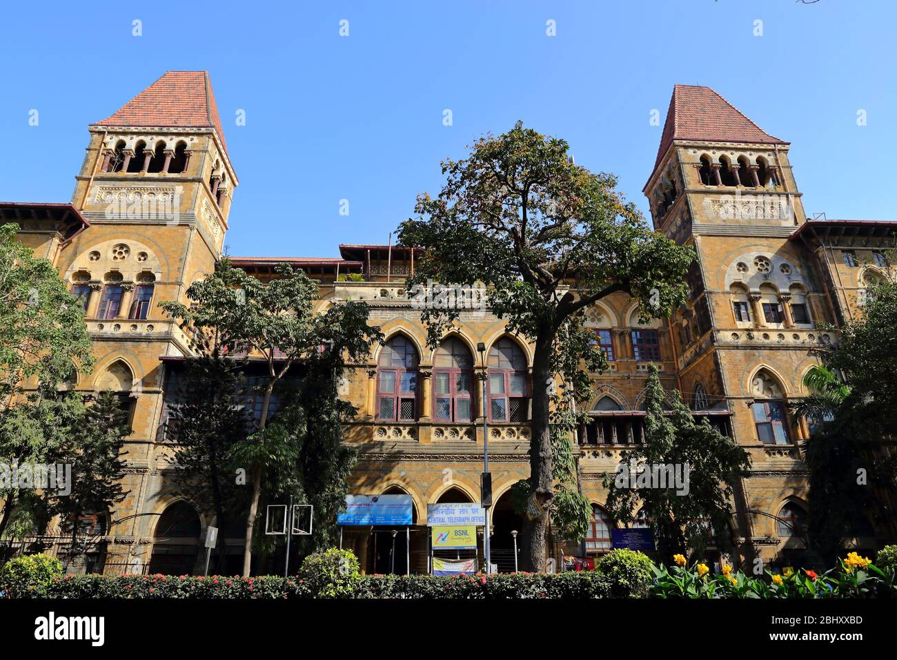 MUMBAI, INDIA - February 7, 2019: Buildings of Mumbai University ...