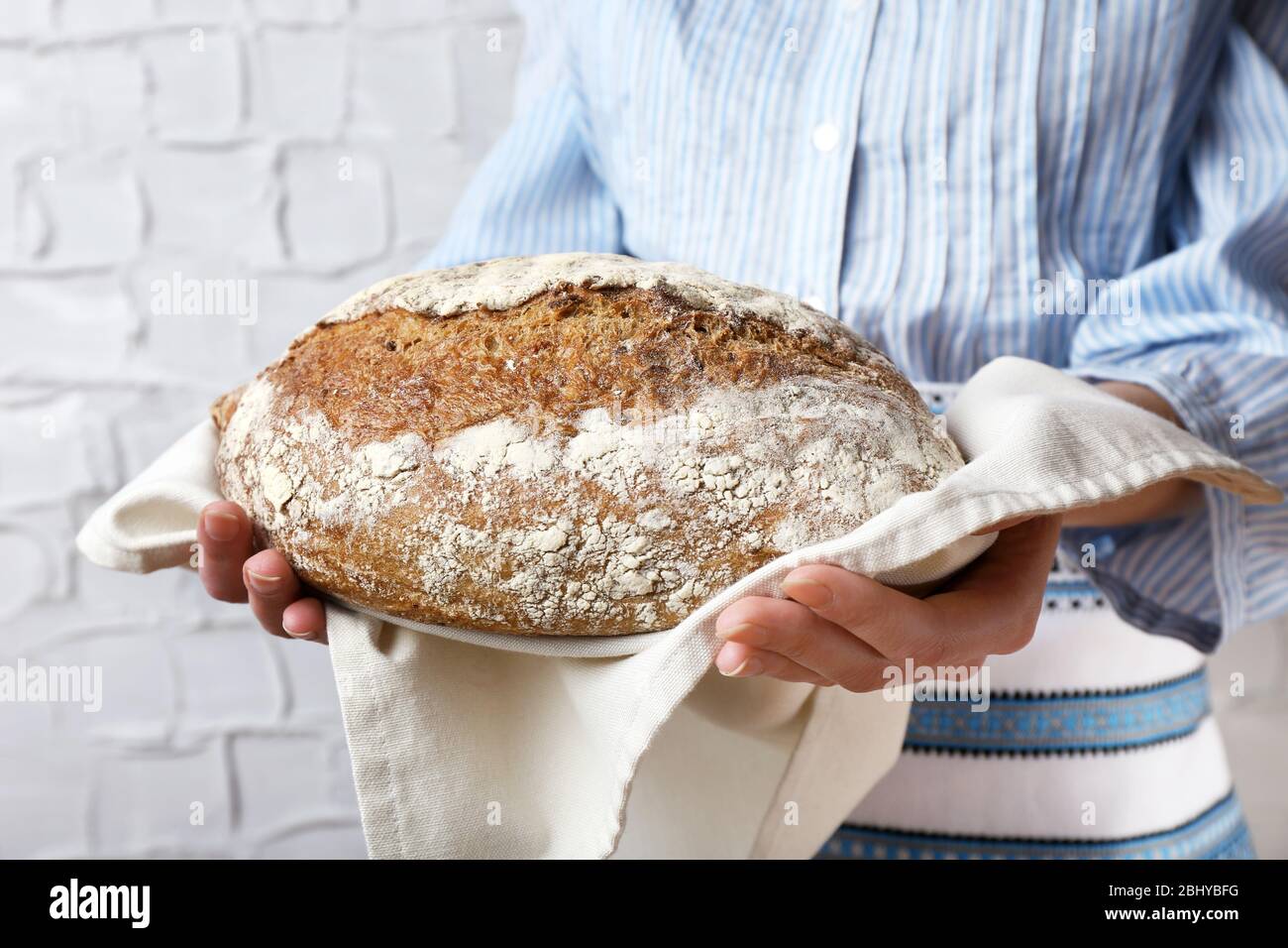 Woman artisan holding blue hi-res stock photography and images - Alamy