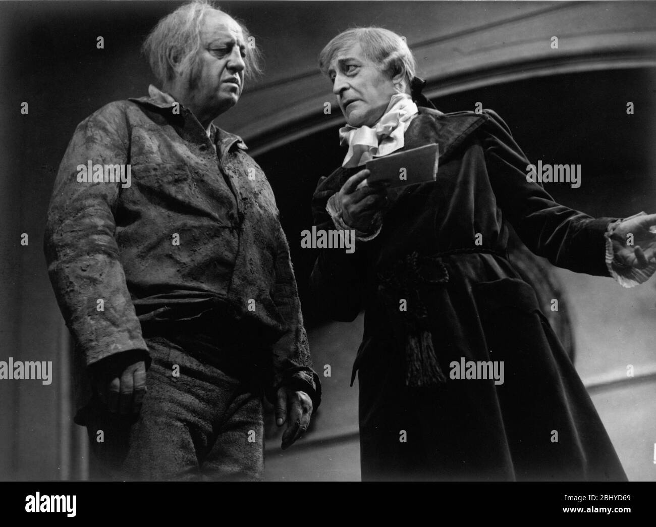 Les miserables hugo Black and White Stock Photos & Images - Alamy