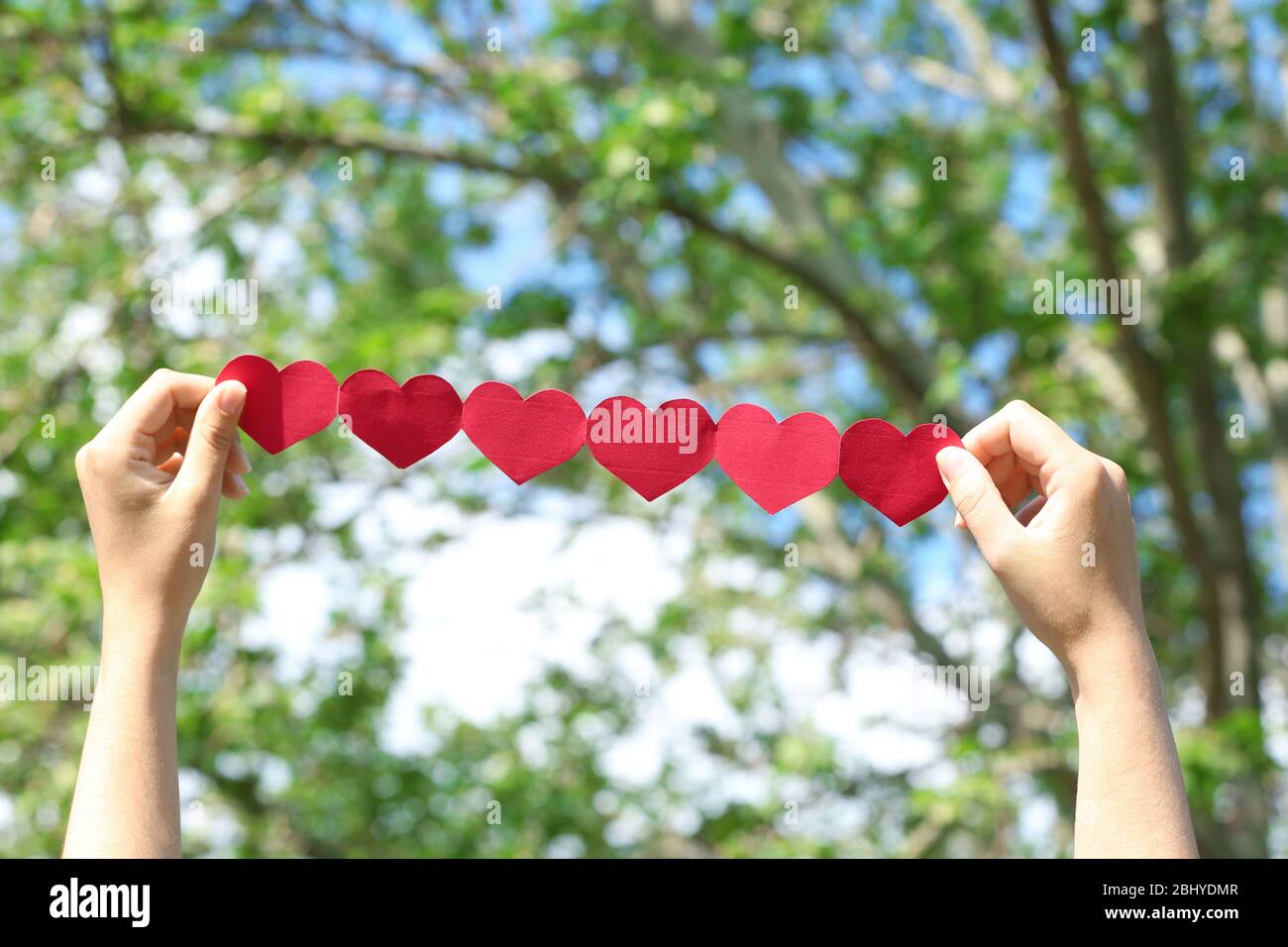 Paper chain tree hi-res stock photography and images - Alamy
