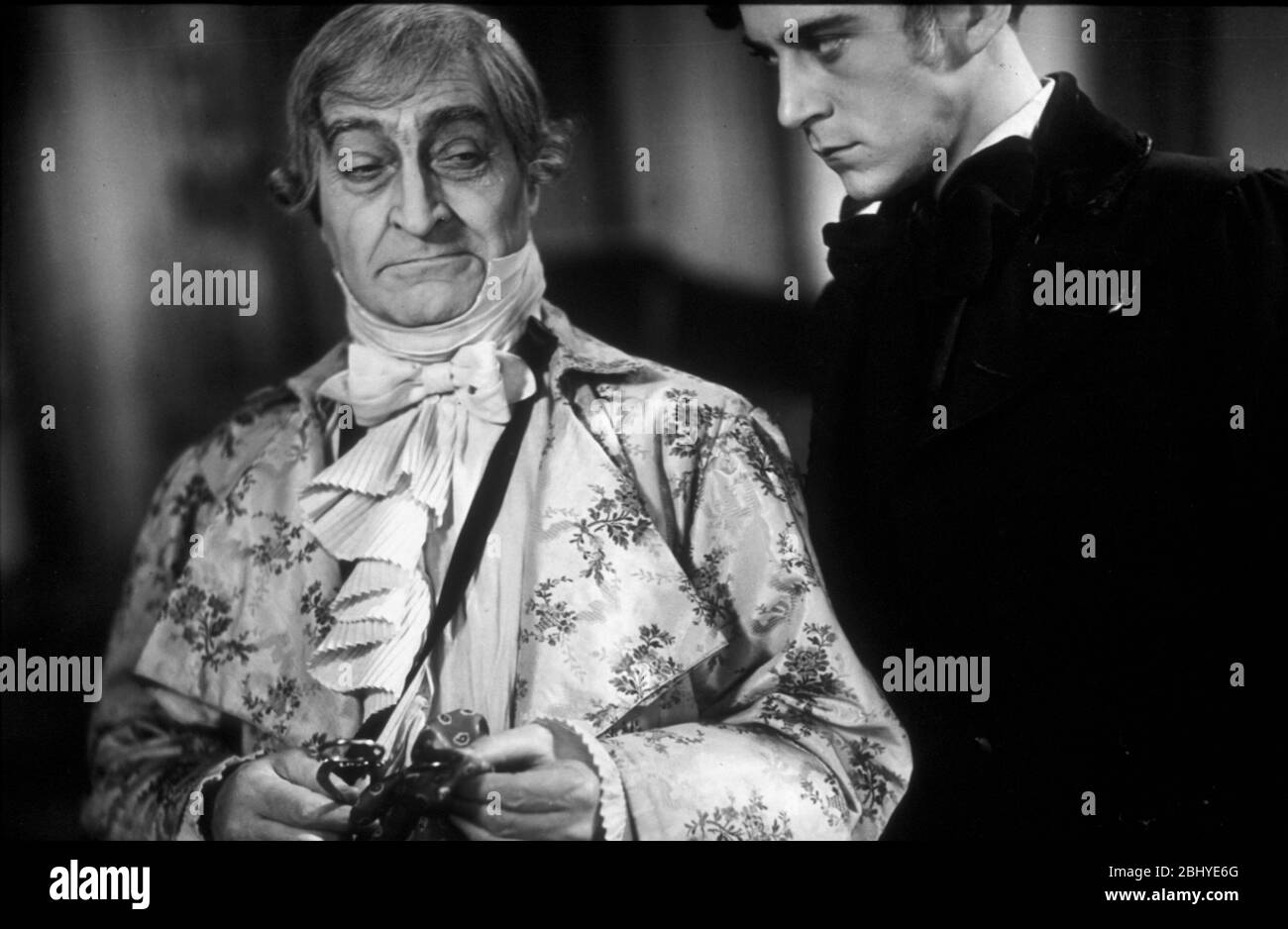 Les Misérables Year: 1934 - France Max Dearly, Jean Servais Director ...
