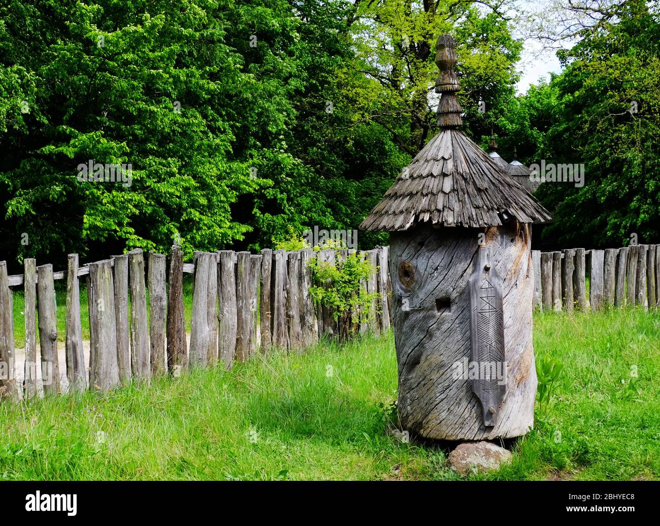 Old wooden bee hive in garden Stock Photo - Alamy