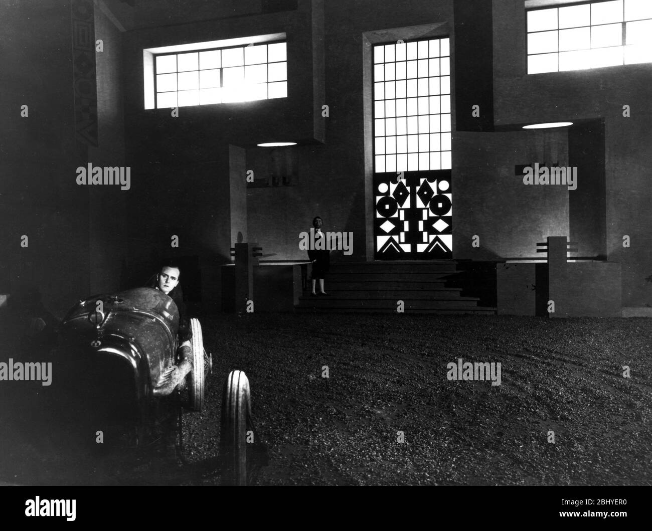 L'inhumaine film hi-res stock photography and images - Alamy