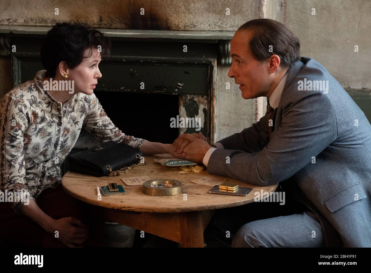 Judy Year: 2019 USA Director: Rupert Goold Renee Zellweger, Rufus ...